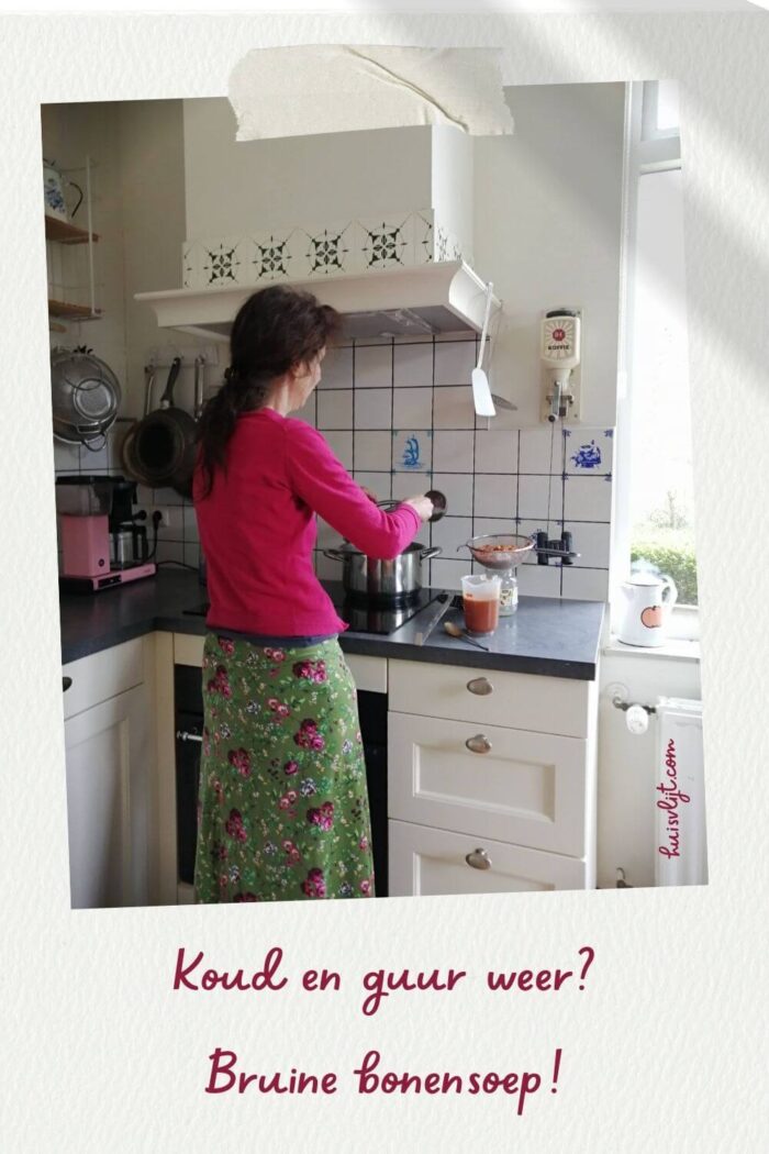 Vandaag eten we bruine bonensoep! Omdat het zo guur is! - Huisvlijt